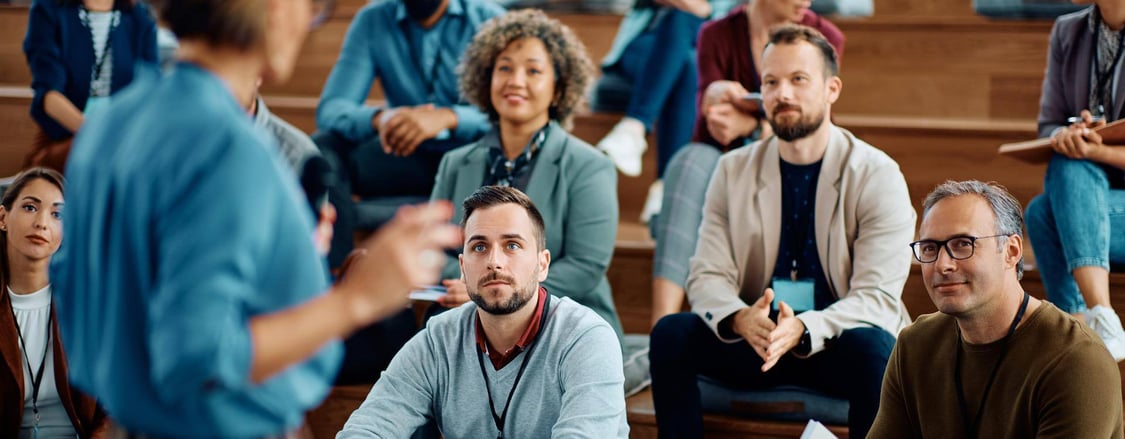 Lodge card and corporate card: what’s the difference?